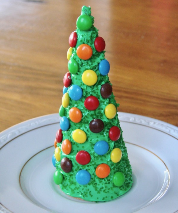 50 Christmas Crafts for Adults and Kids! (Easy Ideas)
